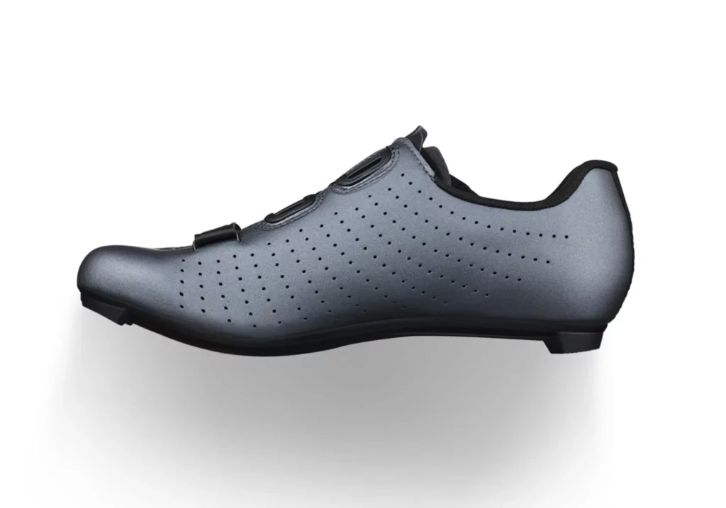 Fizik TEMPO OVERCURVE R5 - clarkesofcavan.co.uk